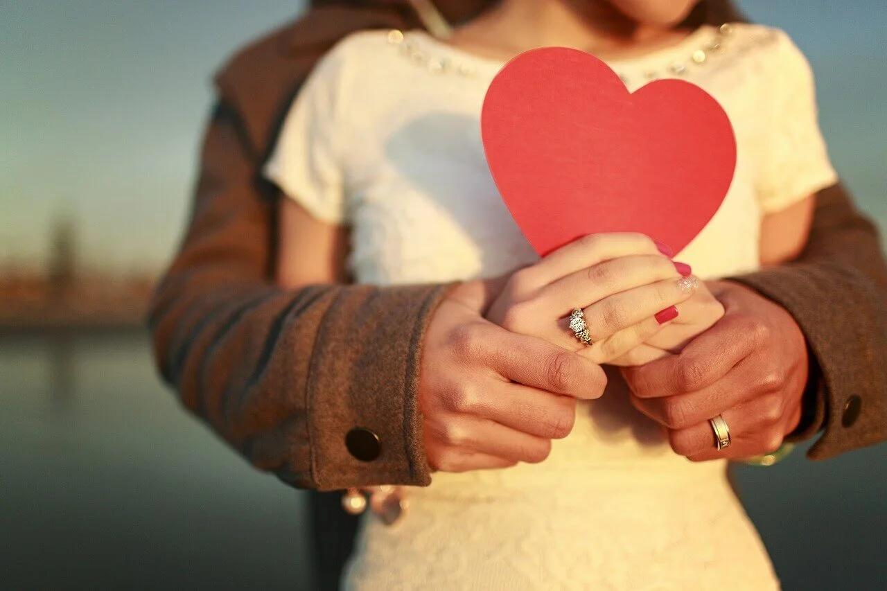 El Amor como Tema Recurrente en la Literatura: Explorando sus Múltiples ...